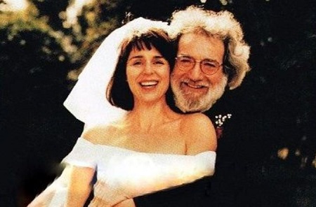 Jerry Garcia's Wife, Deborah Koons Enjoys $700K Net Worth