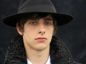 Alex Esmail Bio, Net Worth, Career, Movies, Relationship and More.